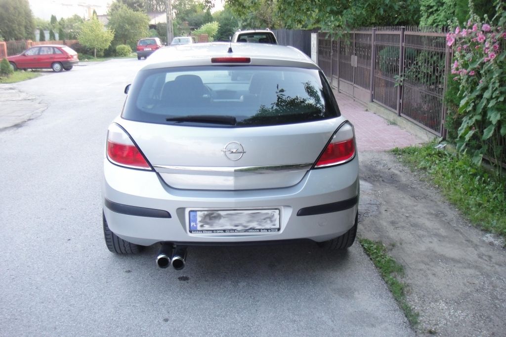 Opel Astra H Hatchback 5d - galeria społeczności - Galerie redakcyjne ...