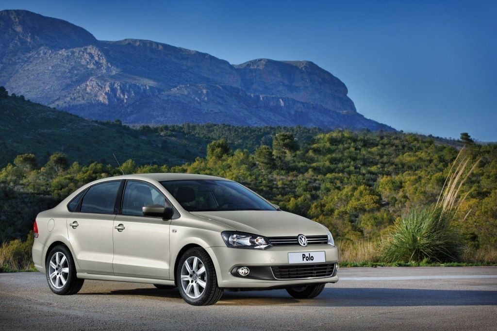 Volkswagen Polo Sedan 2011 - Galerie prasowe - Galeria • AutoCentrum.pl