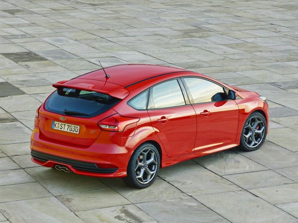 Ford Focus III ST Hatchback Facelifting 2.0 TDCi (2015) - Galerie ...