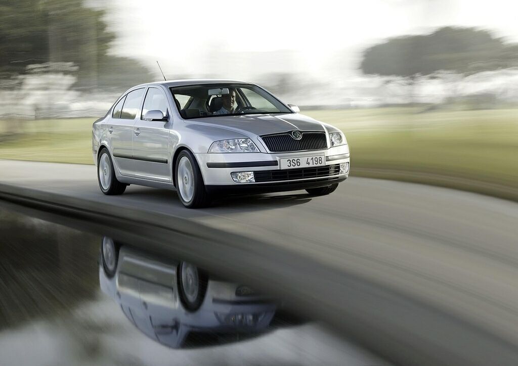 Skoda Octavia II - Galerie prasowe - Galeria • AutoCentrum.pl