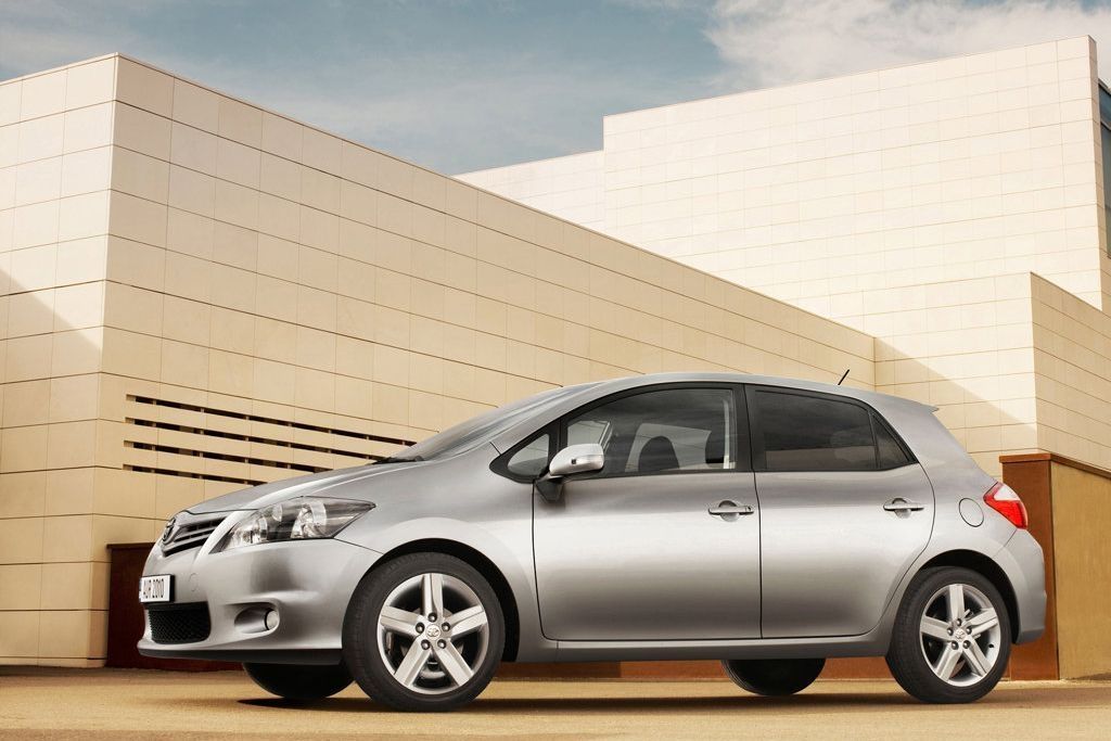 Toyota Auris 2010 - Galerie prasowe - Galeria • AutoCentrum.pl