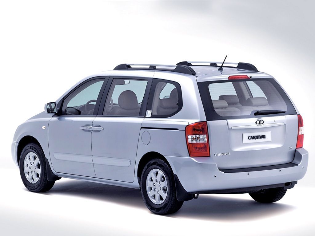 Kia Carnival II - Galerie prasowe - Galeria • AutoCentrum.pl
