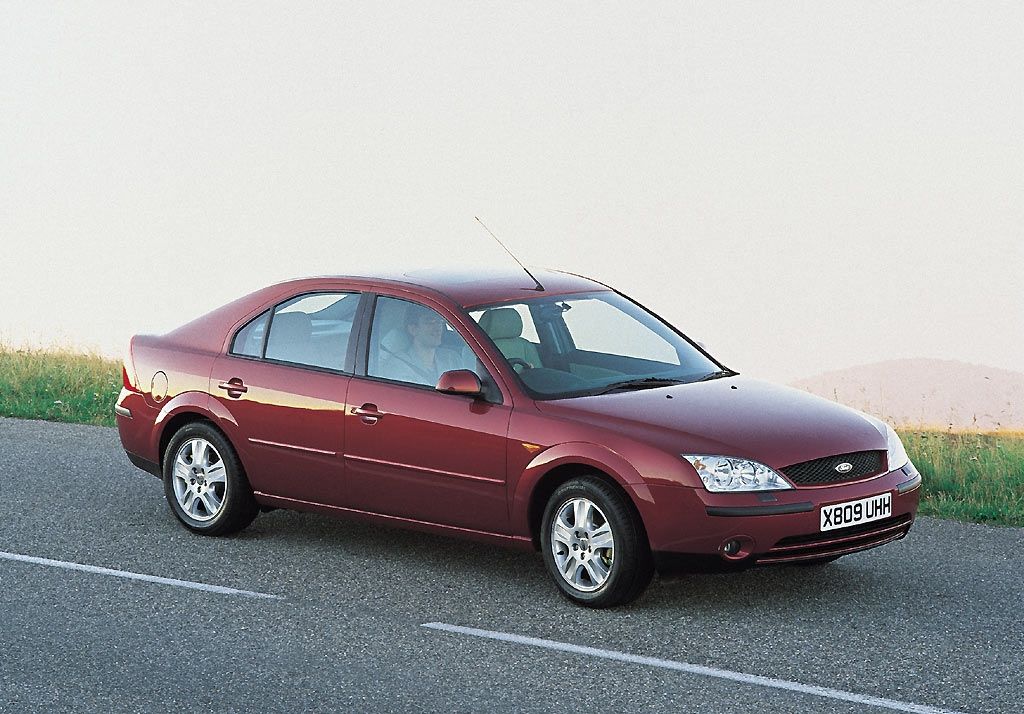 Ford Mondeo 2001 - Galerie prasowe - Galeria • AutoCentrum.pl