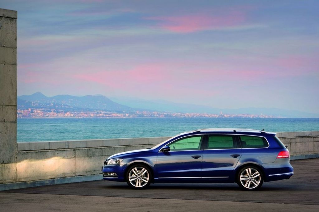 Volkswagen Passat B7 kombi (2011) - Galerie prasowe - Galeria ...