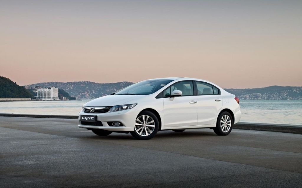 Honda Civic IX Sedan - Galerie prasowe - Galeria • AutoCentrum.pl