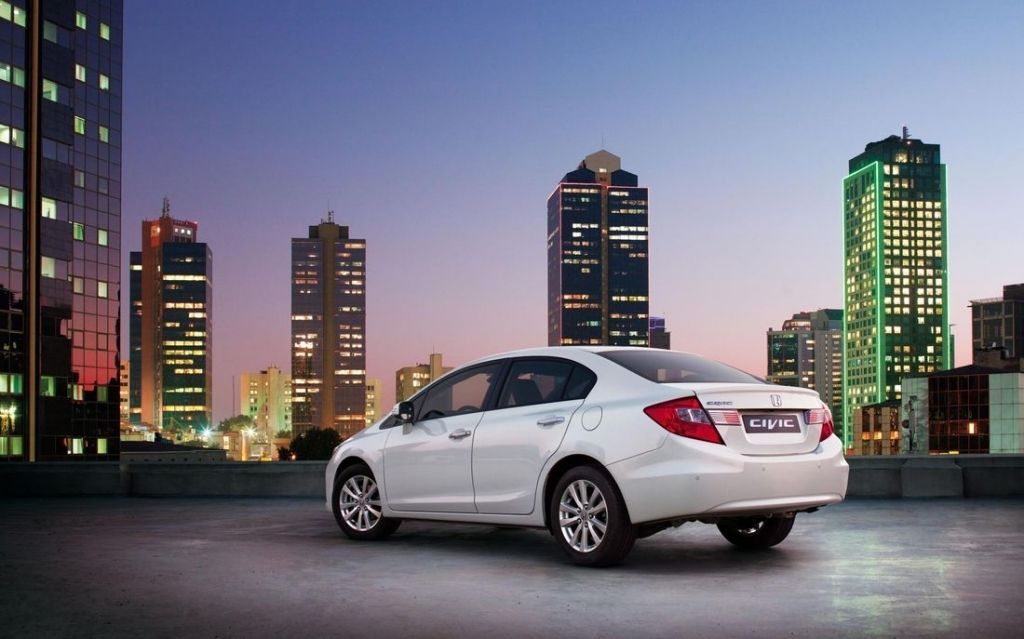 Honda Civic IX Sedan - Galerie prasowe - Galeria • AutoCentrum.pl