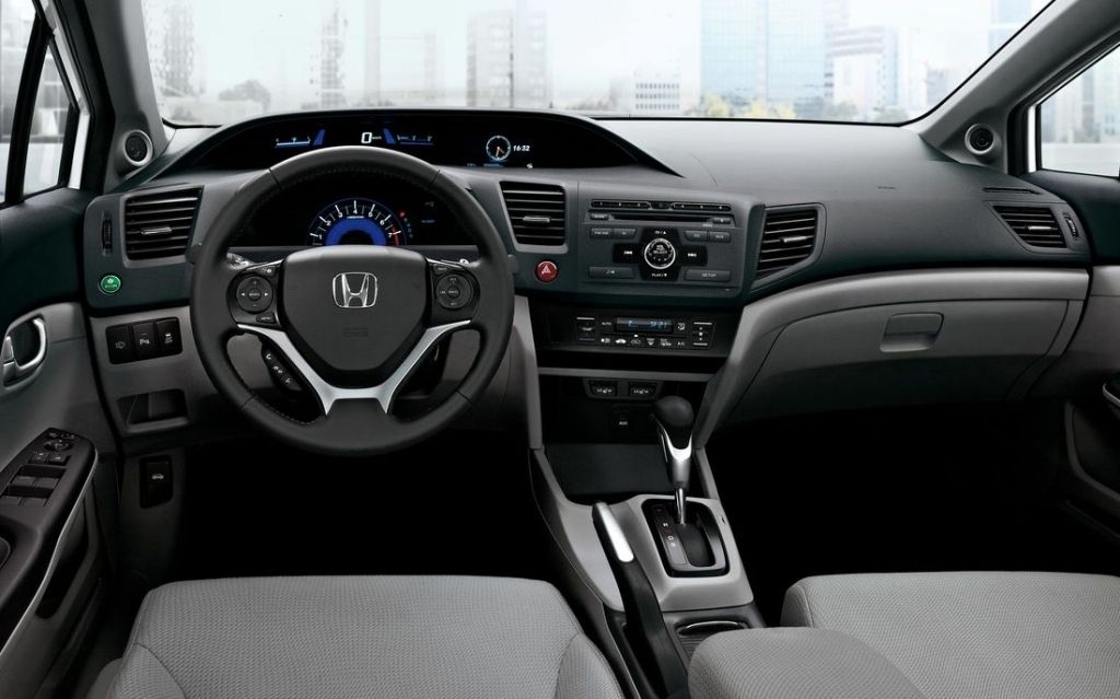 Honda Civic IX Sedan - Galerie prasowe - Galeria • AutoCentrum.pl