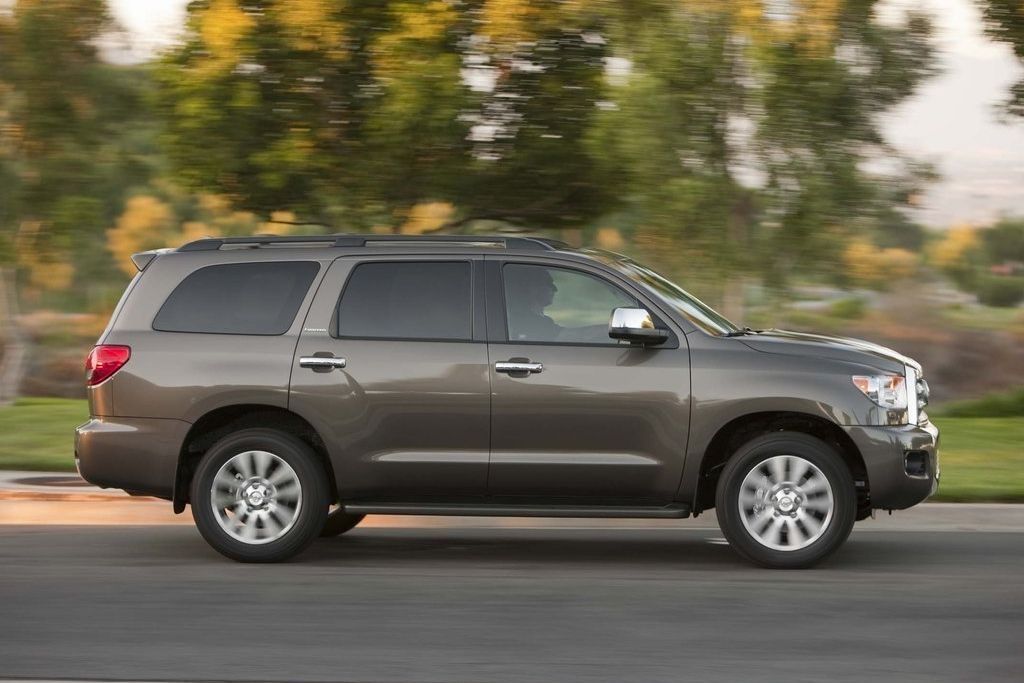 Toyota Sequoia - Galerie prasowe - Galeria • AutoCentrum.pl