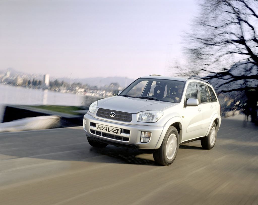Toyota RAV4 2000 - Galerie prasowe - Galeria • AutoCentrum.pl