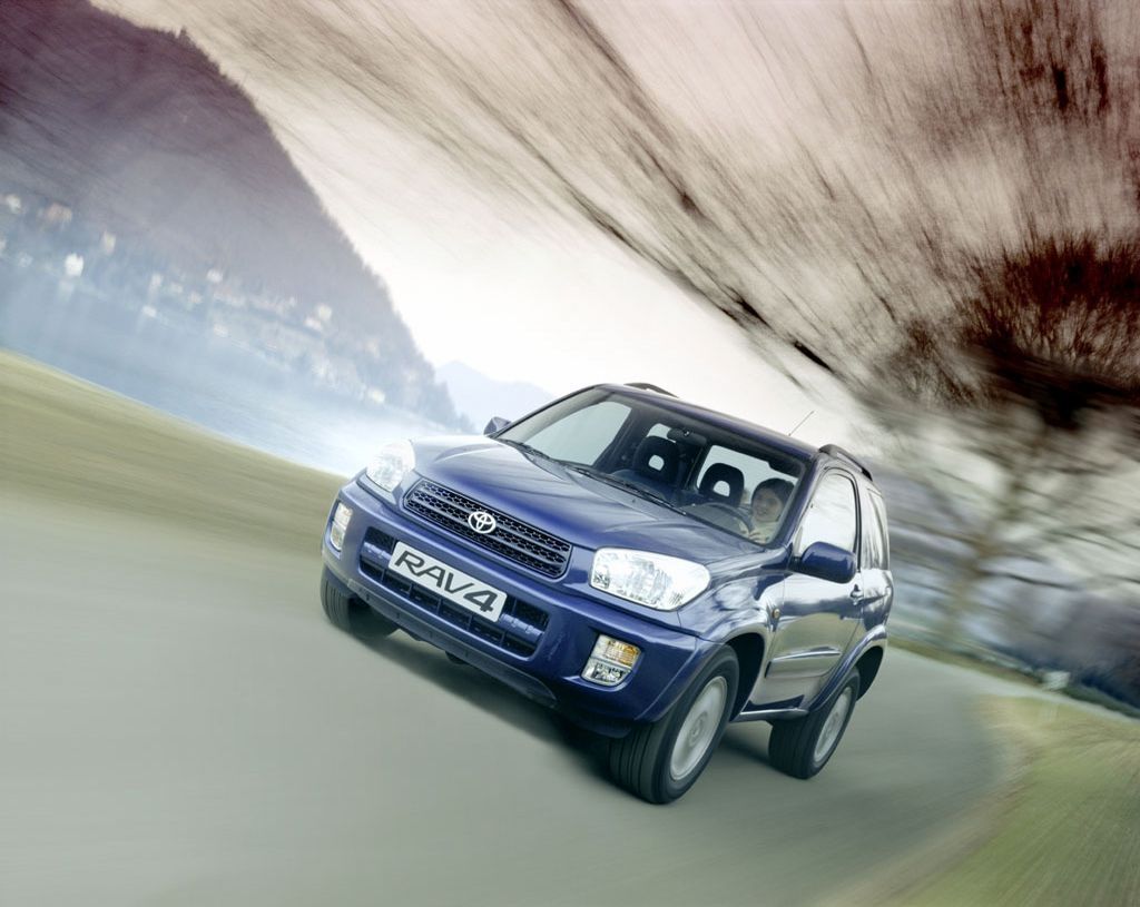 Toyota RAV4 2000 - Galerie prasowe - Galeria • AutoCentrum.pl