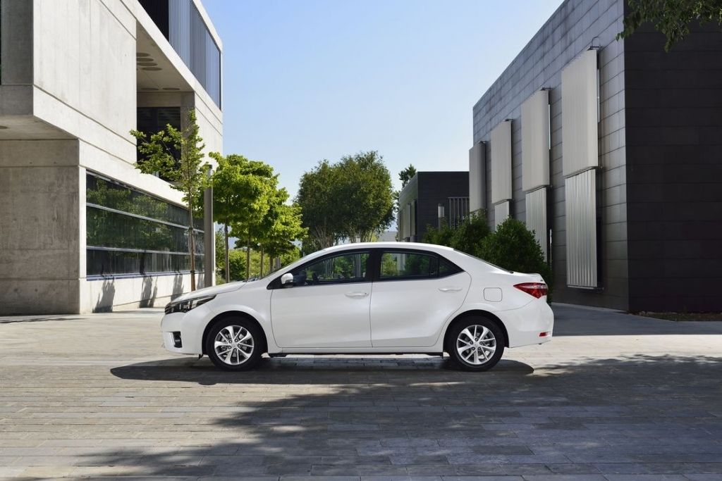 Toyota Corolla XI (E160) - wersja europejska - Galerie prasowe ...