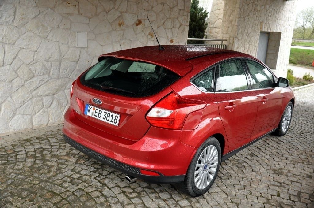 Ford Focus III Hatchback 5d - galeria redakcyjna - Galerie redakcyjne ...