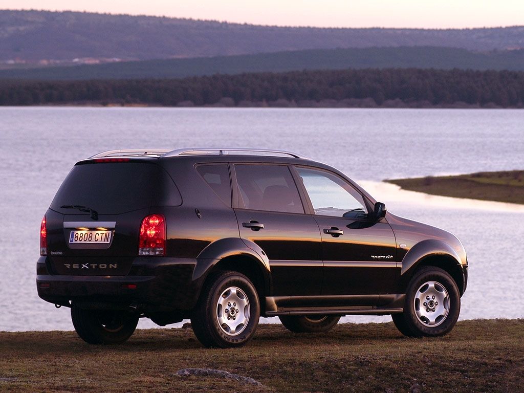 Ssangyong Rexton 2004 - Galerie prasowe - Galeria • AutoCentrum.pl