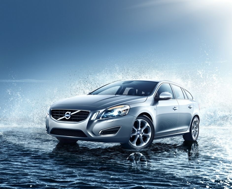 Volvo V60 Ocean Race - Galerie prasowe - Galeria • AutoCentrum.pl