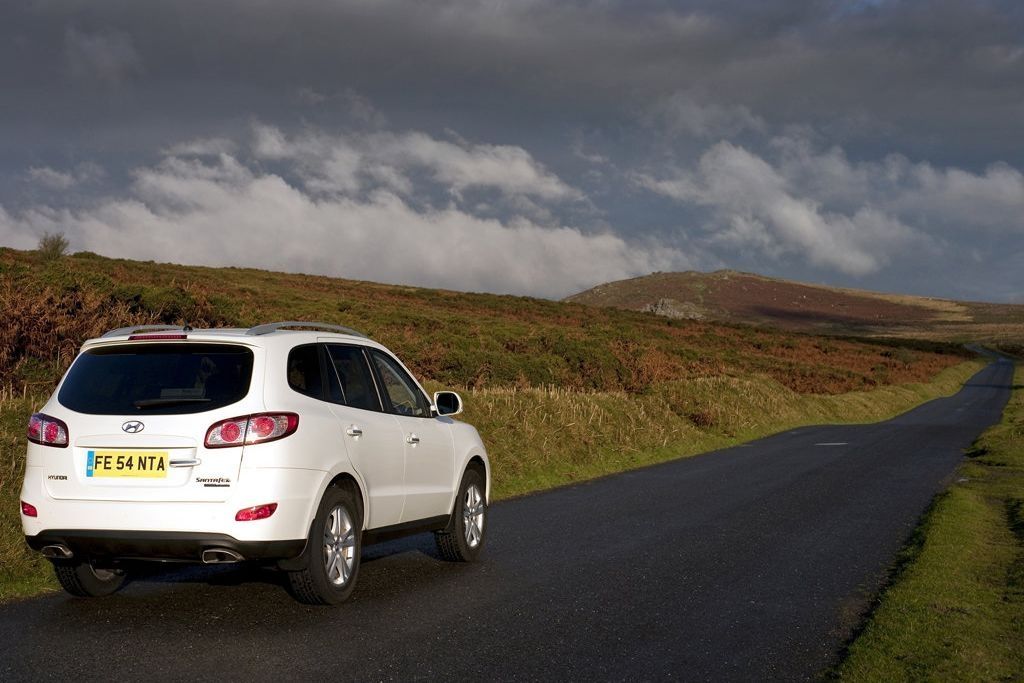 Hyundai Santa Fe 2010 - Galerie prasowe - Galeria • AutoCentrum.pl