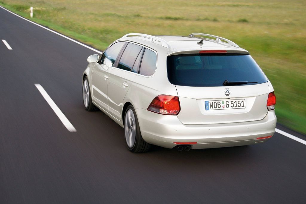 Volkswagen Golf VI Kombi - Galerie prasowe - Galeria • AutoCentrum.pl