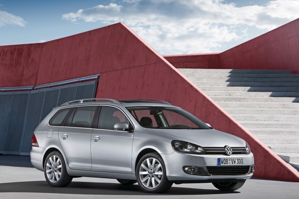 Volkswagen Golf VI Kombi - Galerie prasowe - Galeria • AutoCentrum.pl