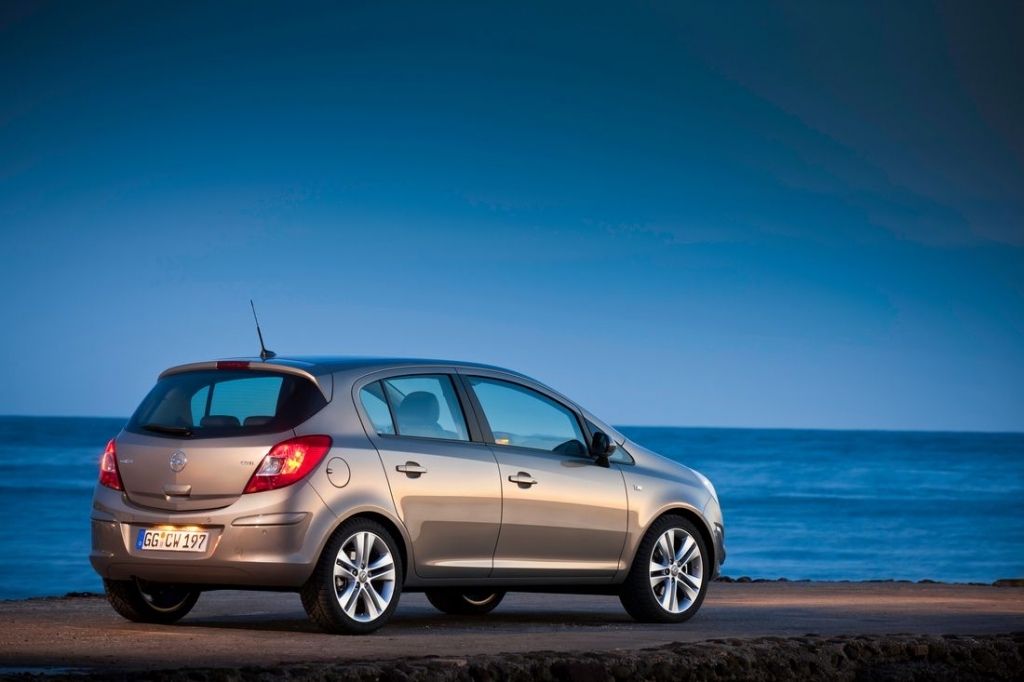 Opel Corsa D Hatchback 5d Facelifting - Galerie prasowe - Galeria ...