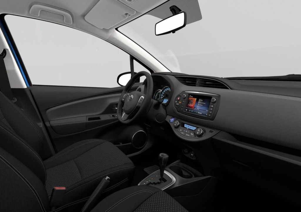 Toyota Yaris III Hybrid Facelifting (2014) - Galerie prasowe - Galeria ...