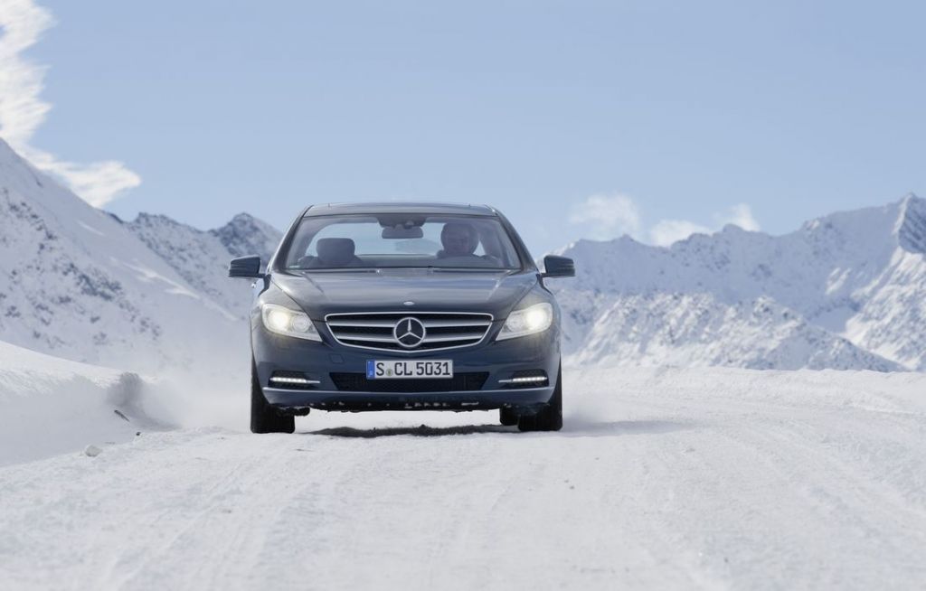 Mercedes CL 500 (C216) 4MATIC - Galerie prasowe - Galeria • AutoCentrum.pl