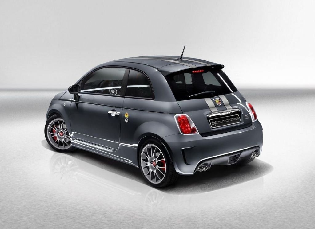 Abarth 695 Tributo Ferrari - Galerie prasowe - Galeria • AutoCentrum.pl