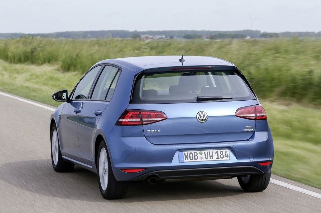 Volkswagen Golf VII Hatchback 5d TSI BlueMotion (2015) - Galerie ...
