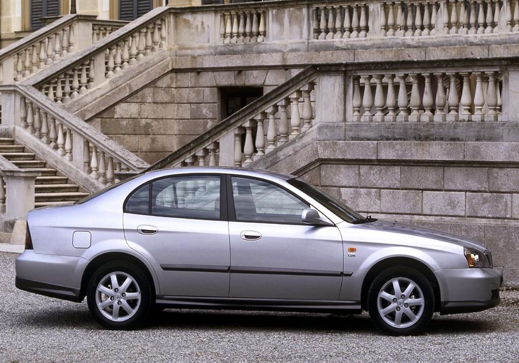 Daewoo Evanda - Galerie prasowe - Galeria • AutoCentrum.pl