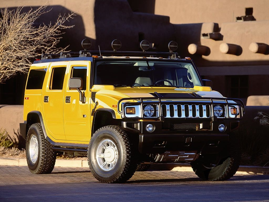 Hummer H3 - Galerie prasowe - Galeria • AutoCentrum.pl