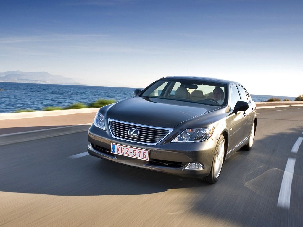 Lexus LS 2007 - Galerie prasowe - Galeria • AutoCentrum.pl