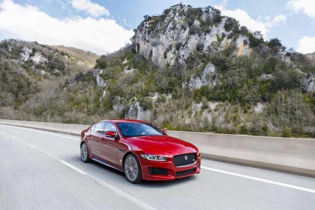 Jaguar XE S Italian Racing Red (2015) - Galerie prasowe - Galeria ...