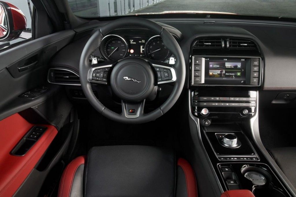 Jaguar XE S Italian Racing Red (2015) - Galerie prasowe - Galeria ...