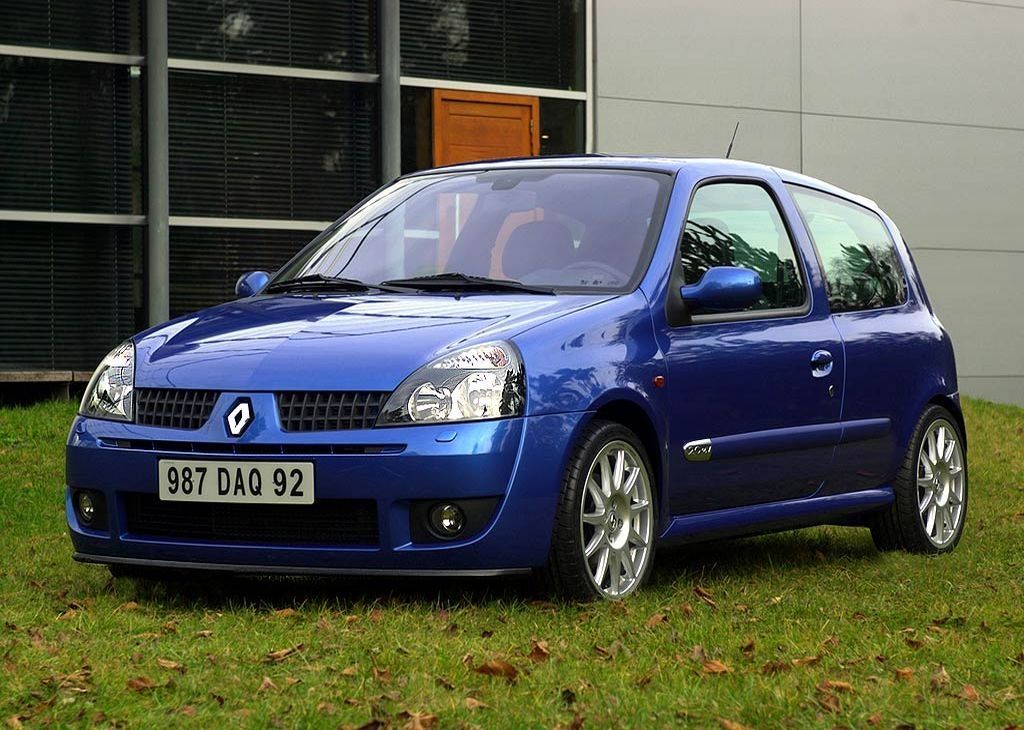 Renault Clio II Sport - Galerie prasowe - Galeria • AutoCentrum.pl