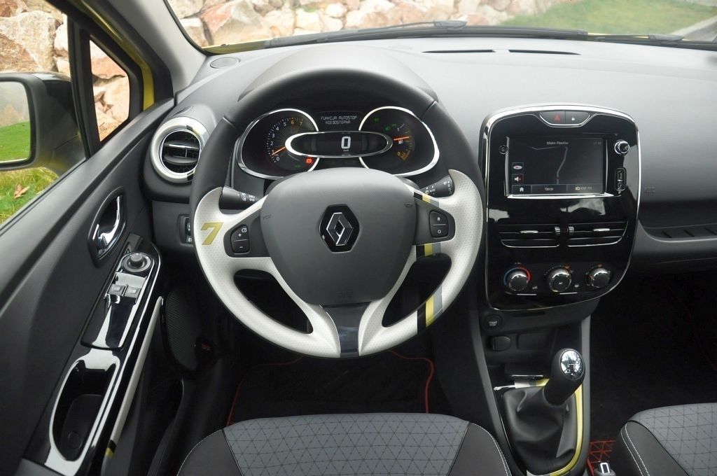 Renault Clio IV Hatchback 5d - galeria redakcyjna - Galerie redakcyjne ...