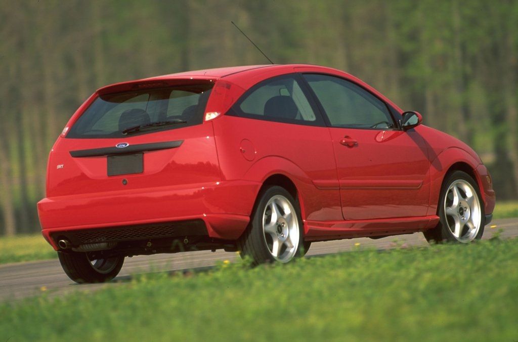 Ford Focus SVT 2002 - Galerie prasowe - Galeria • AutoCentrum.pl