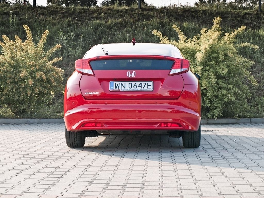 Honda Civic IX Hatchback 5d 1.8 i-VTEC 142KM - galeria redakcyjna ...