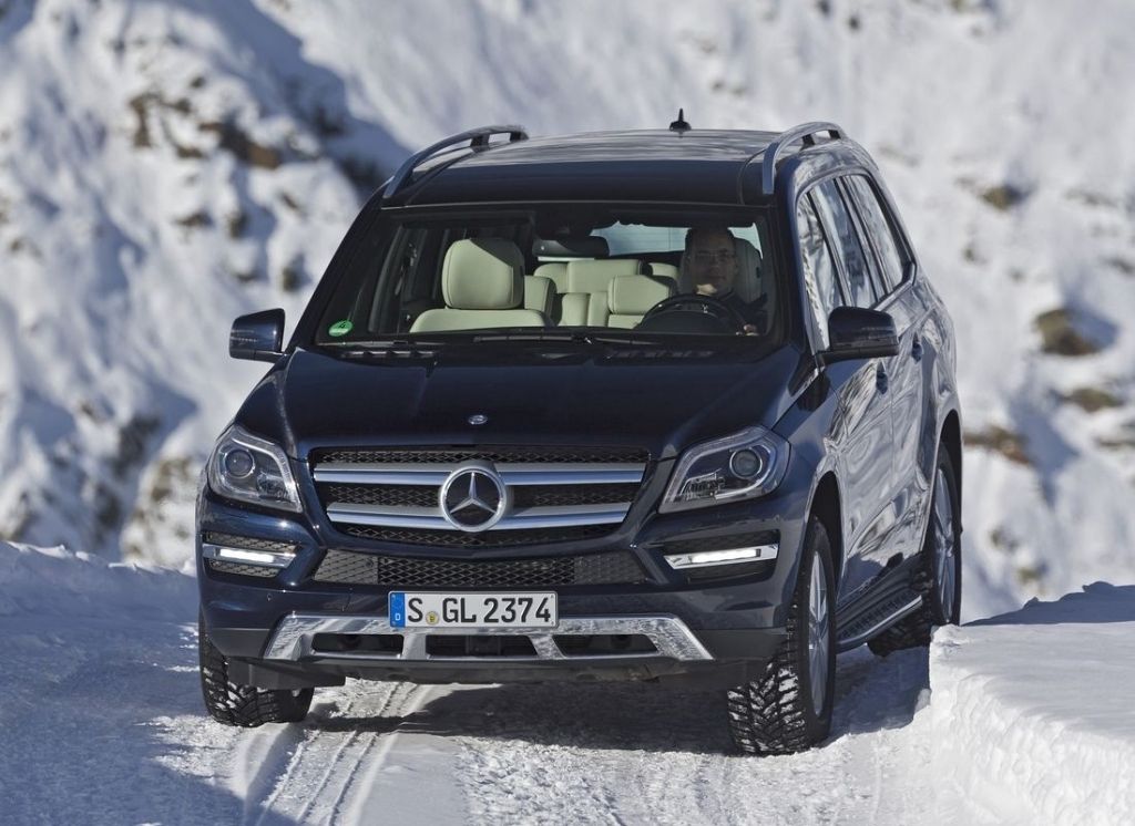 Mercedes GL 500 (X166) 4MATIC - Galerie prasowe - Galeria • AutoCentrum.pl