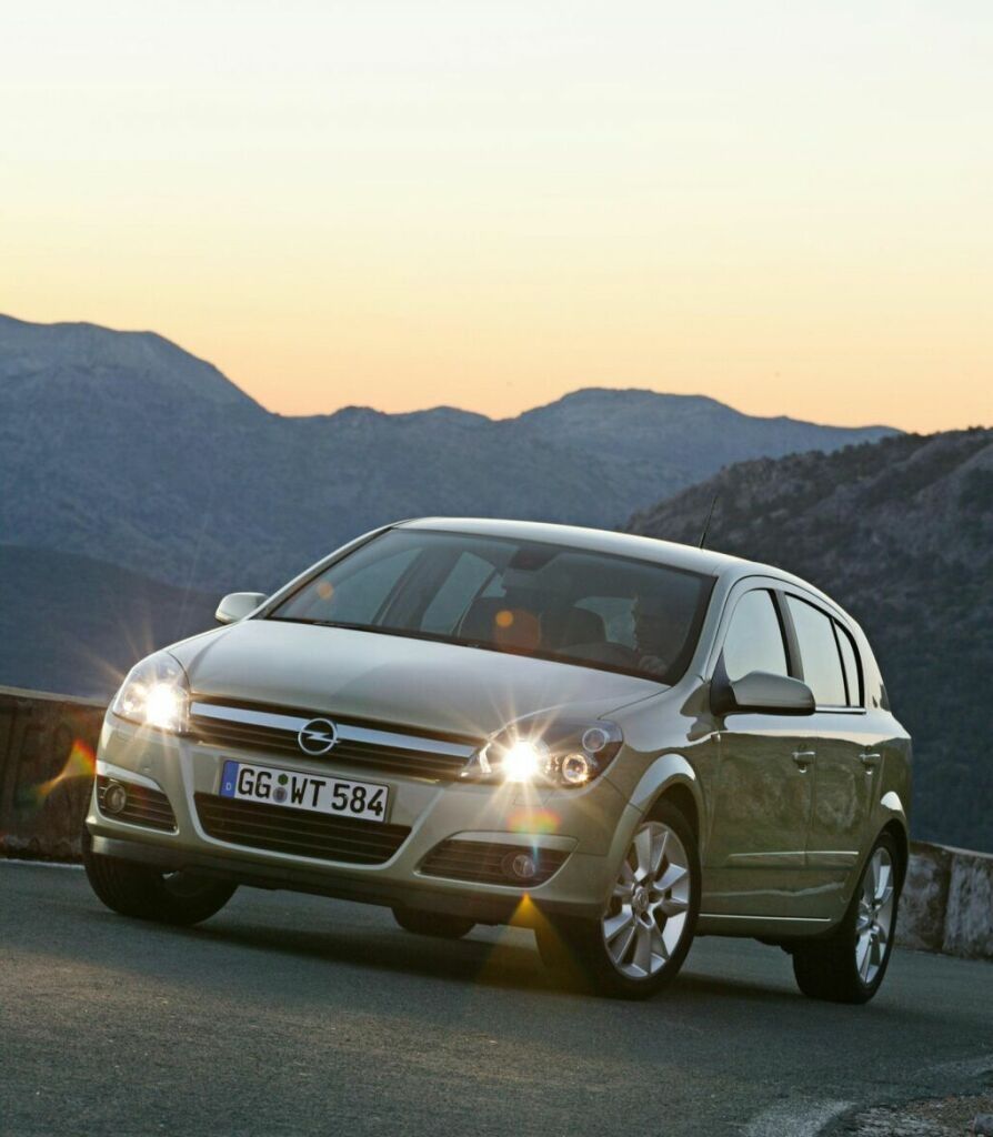 Opel Astra III - Galerie prasowe - Galeria • AutoCentrum.pl