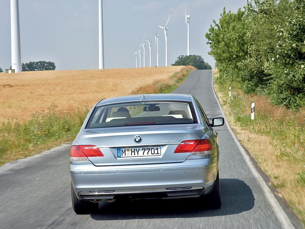 BMW Seria 7 E68 - Galerie prasowe - Galeria • AutoCentrum.pl