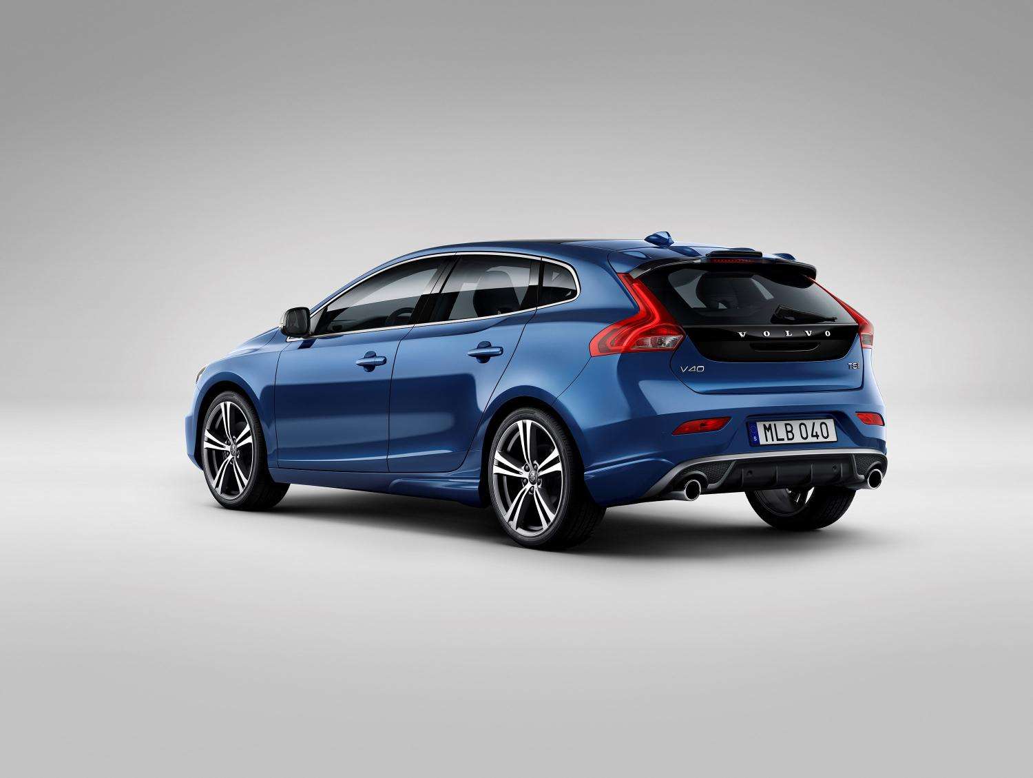 Volvo V40 R-Design (2016) - Targi i wystawy samochodowe - Galeria ...