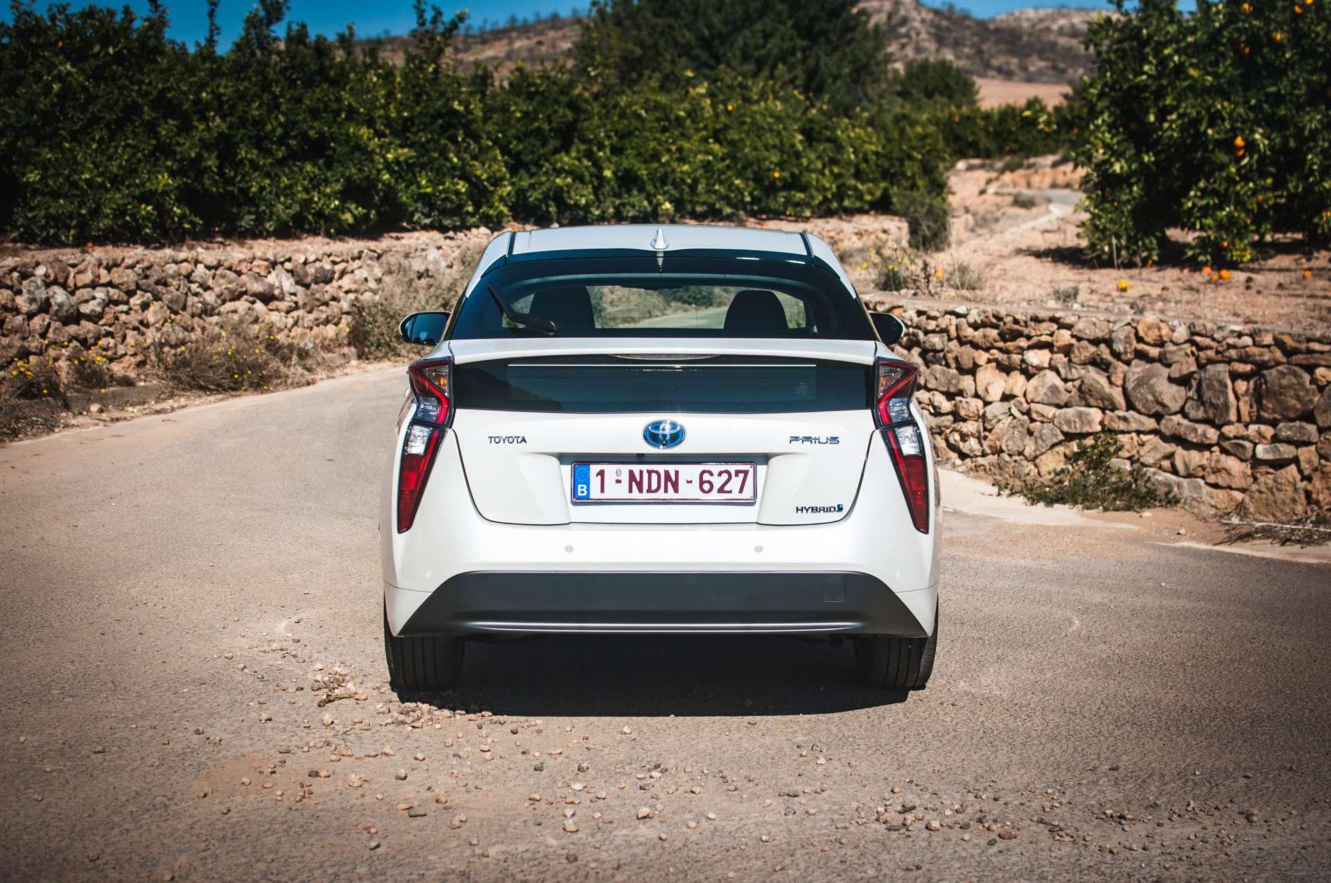 Toyota Prius IV - galeria redakcyjna - Galerie redakcyjne - Galeria ...