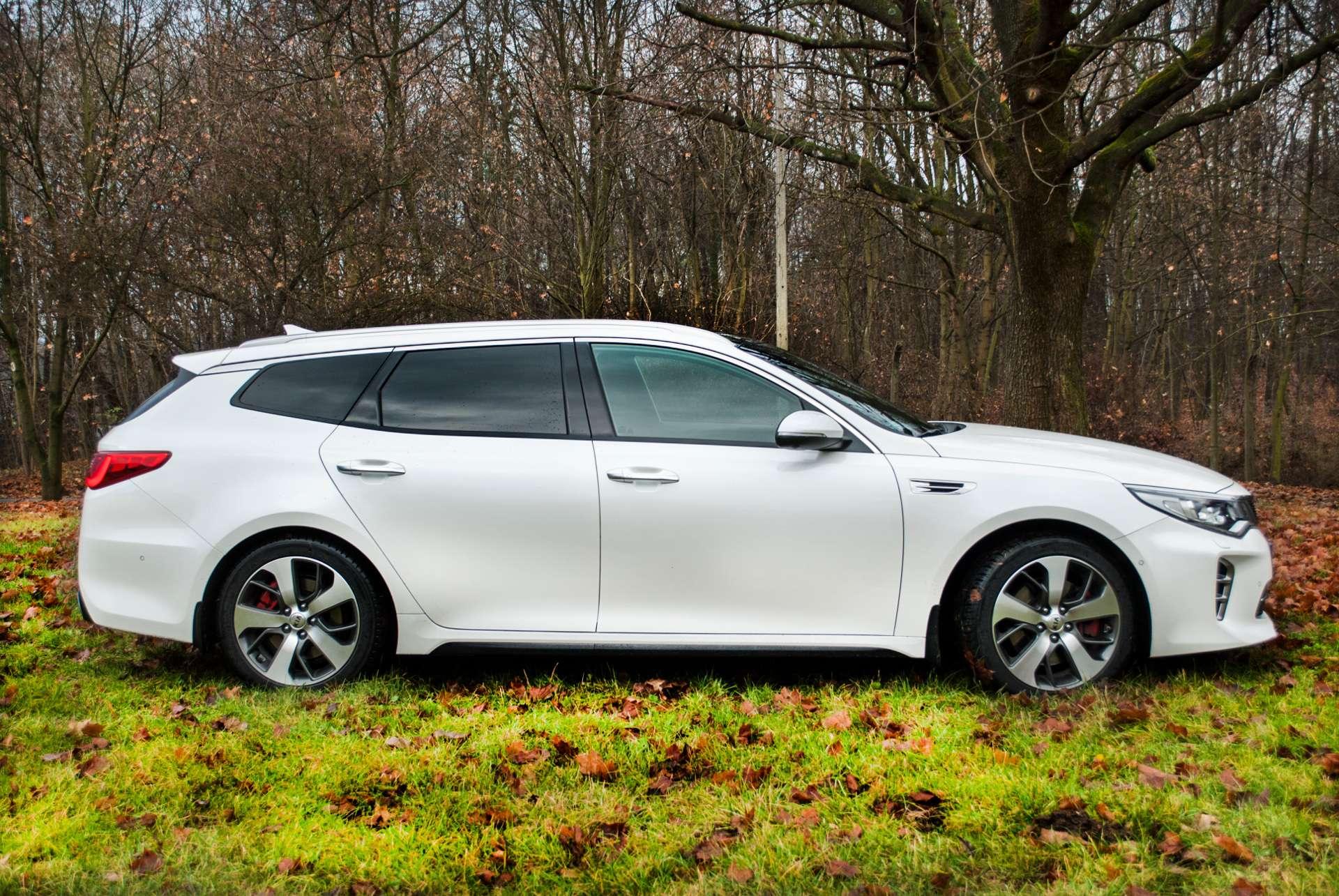 Kia Optima Kombi GT - galeria redakcyjna - Galerie redakcyjne - Galeria ...