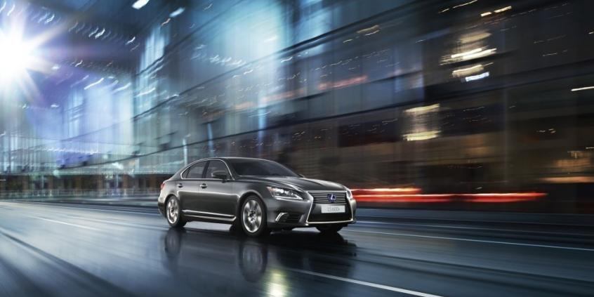 Lexus LS 600h (2013) - Galerie prasowe - Galeria • AutoCentrum.pl