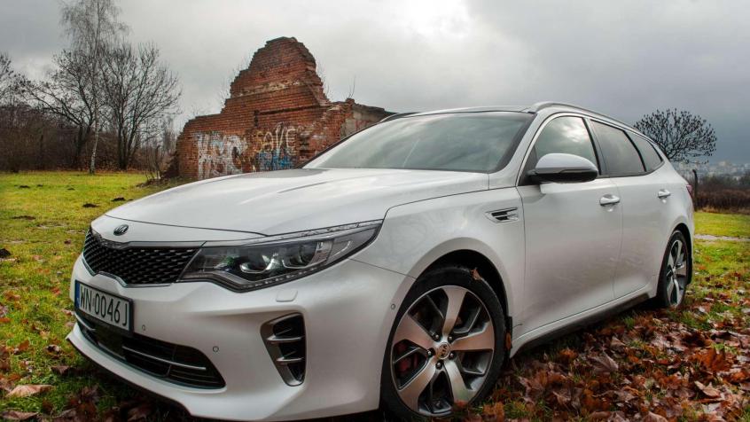 Kia Optima II Kombi 2.0 T-GDI 245KM 2016-2018 - dane, testy ...