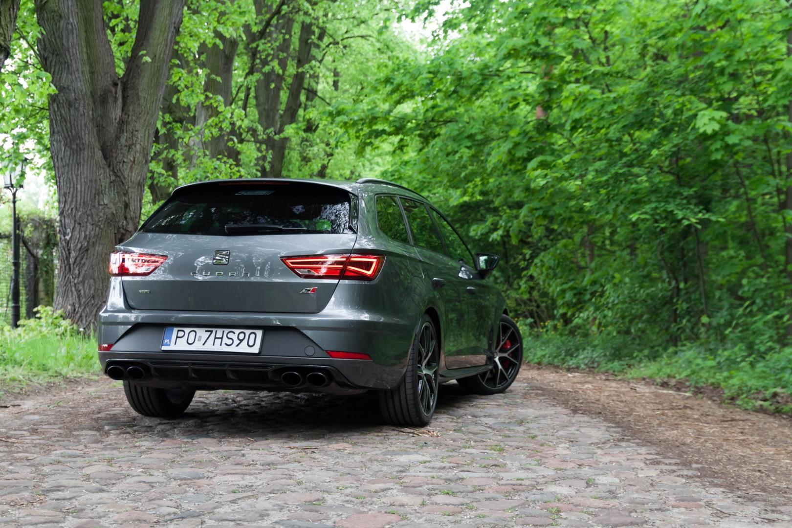 Seat Leon ST Cupra 370 Carbon - galeria redakcyjna - Galerie redakcyjne ...