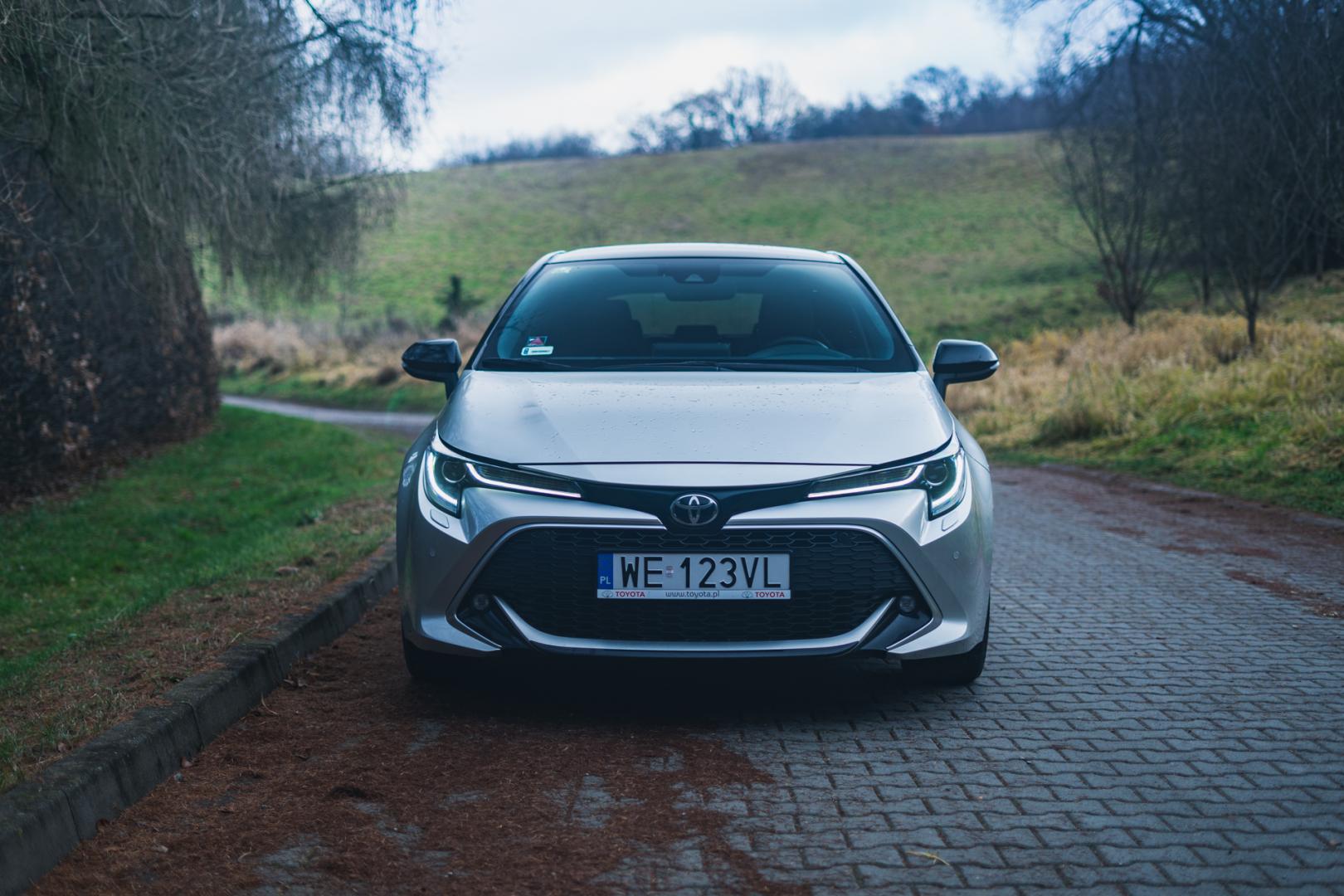 Toyota Corolla Hatchback 1.2 Turbo -D-4T 116 KM - galeria redakcyjna ...