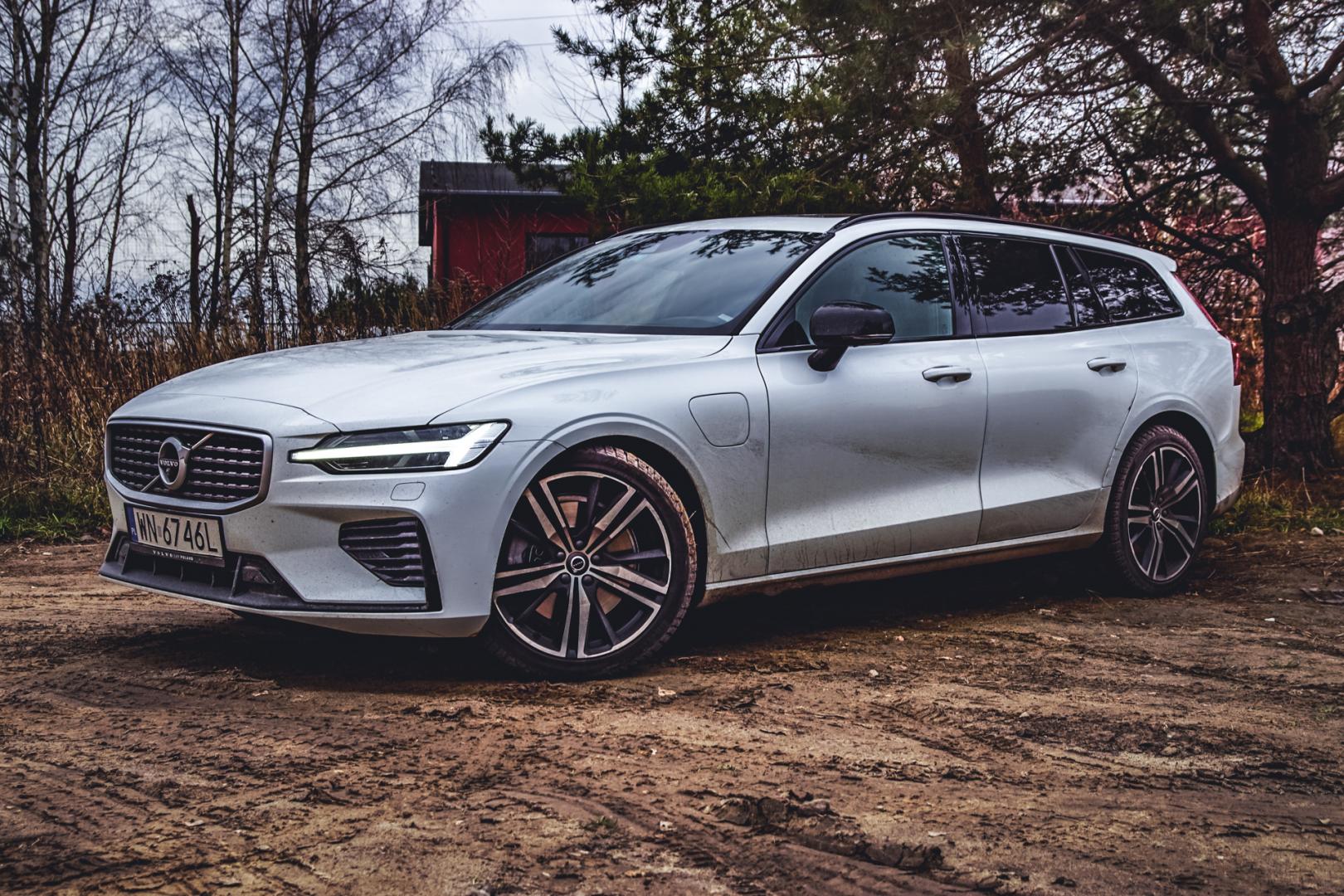 Volvo V60 2.0 T8 Twin Engine 390 KM - galeria redakcyjna - Galerie ...