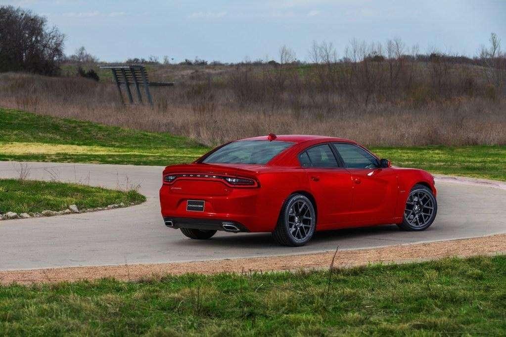 Dodge Charger SRT Hellcat - samochód dla rodziny... • AutoCentrum.pl