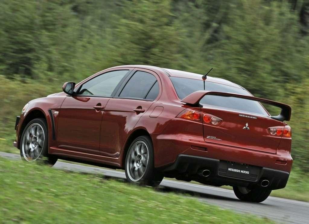 Następca Mitsubishi Lancera Evo będzie... crossoverem? • AutoCentrum.pl