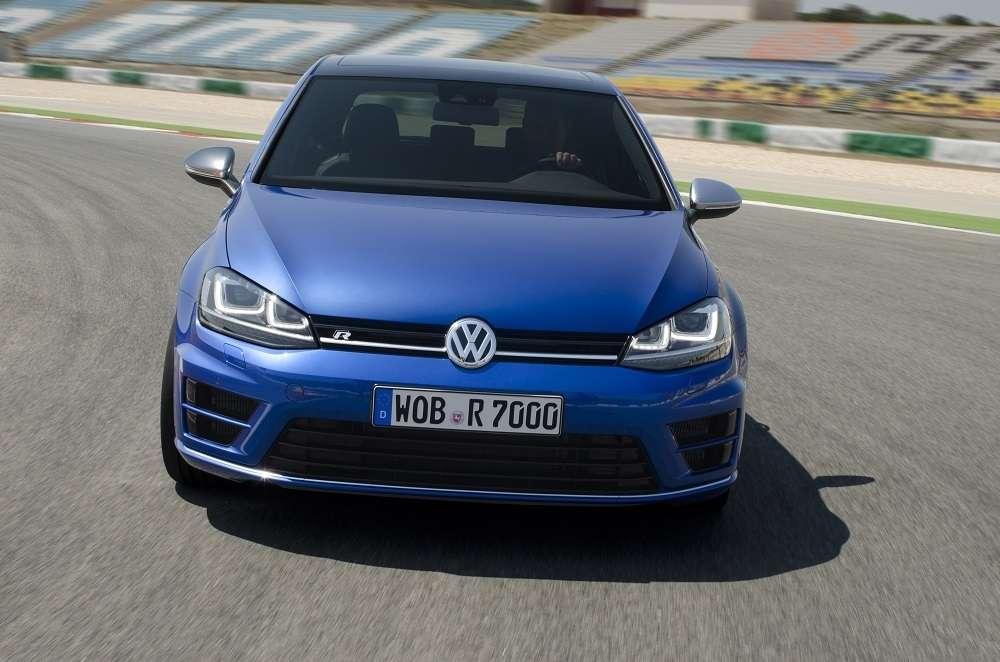 Volkswagen Golf R - 300-konny rodzinny hatchback • AutoCentrum.pl