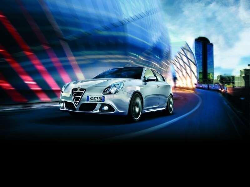 Nowa Alfa Romeo Giulietta już w polskich salonach • AutoCentrum.pl